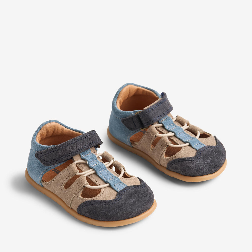 Barefoot Sandal Ellie - faded denim – Wheat.eu