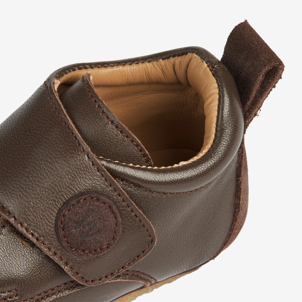 Dakota Leather Indoor Shoe | Baby - dark brown – Wheat.eu