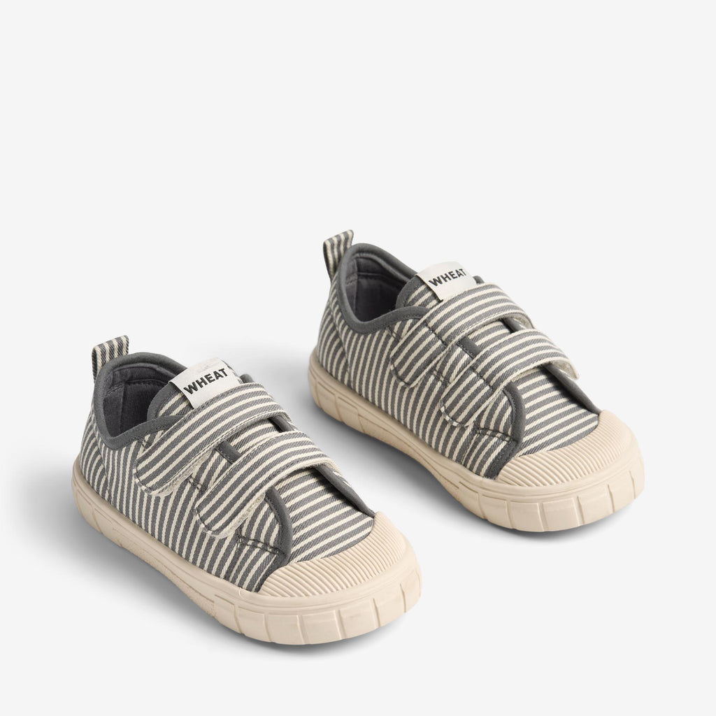 Sneaker Bobbie - flint stripe – Wheat.eu